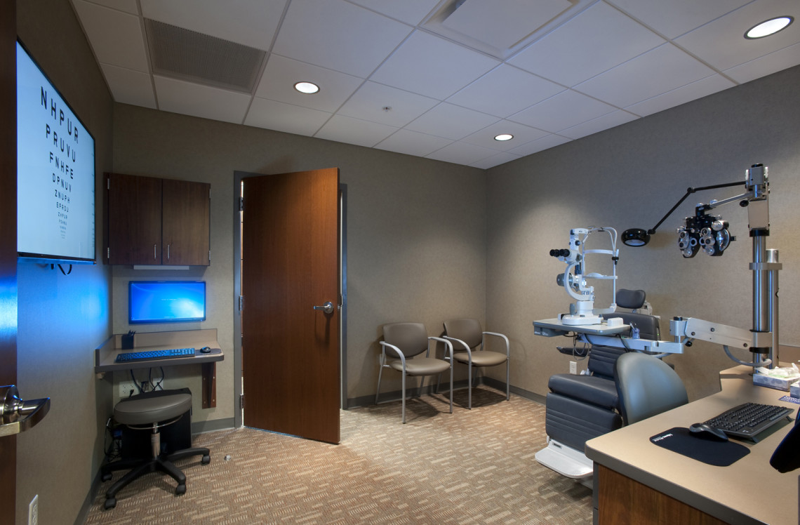 Moyes Eye Center - Excel Constructors